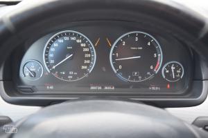 Black BMW 530 2012 in Vilnius, with an engine capacity of 3.00 L and mileage of 290 thousand km for 10900 €, photo 20 on AUTOMOTO.COM.LV