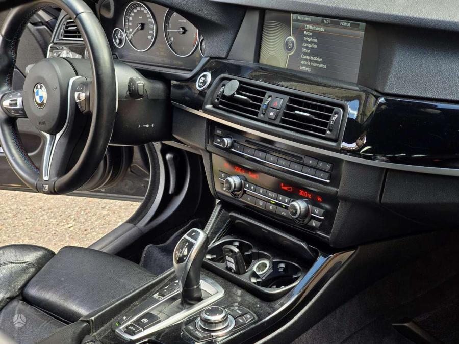 Melns BMW 530 2012 Radviliškis, ar dzinēja tilpumu 2.99 L un nobraukumu 361 tūkst. km par 7600 €, foto 14 vietnē AUTOMOTO.COM.LV