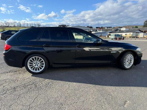 Black BMW 530 2012 in Kaunas, with an engine capacity of 2.99 L and mileage of 363 thousand km for 7500 €, photo 7 on AUTOMOTO.COM.LV