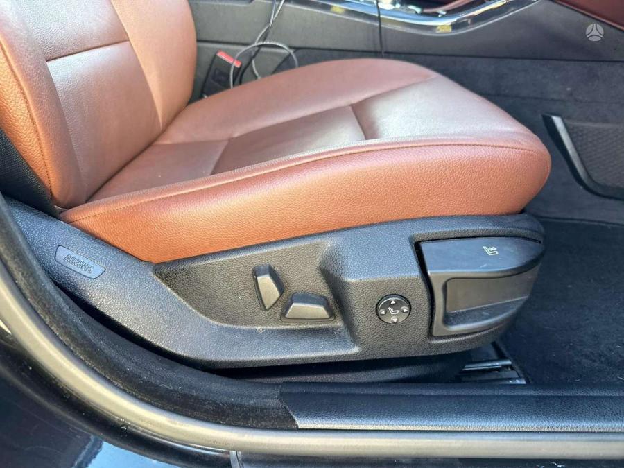 Melns BMW 530 2012 Kauņa, ar dzinēja tilpumu 2.99 L un nobraukumu 363 tūkst. km par 7500 €, foto 23 vietnē AUTOMOTO.COM.LV