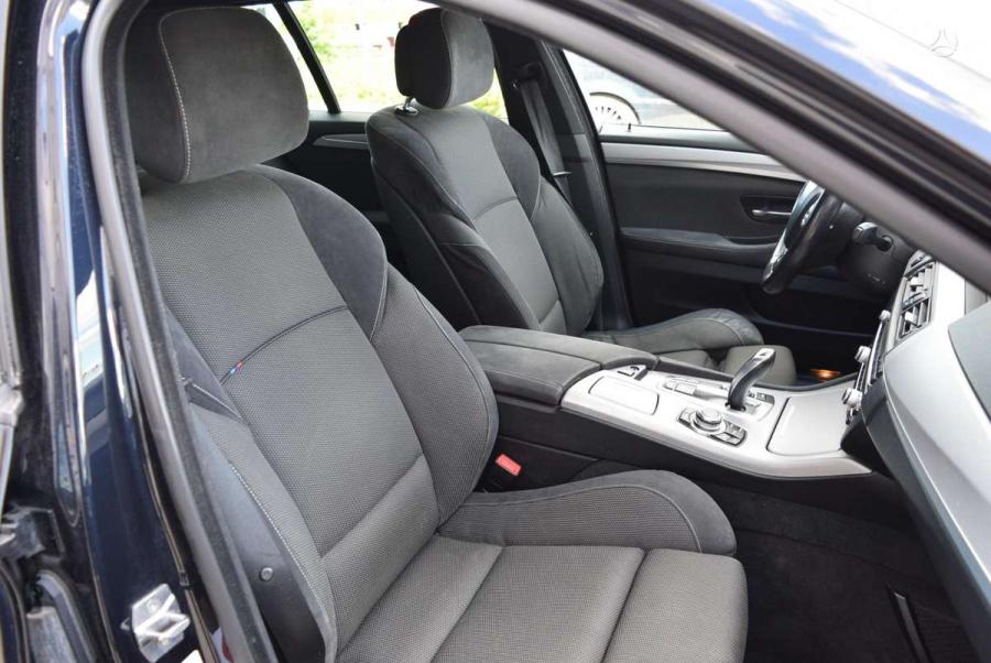 Black BMW 530 2012 in Vilnius, with an engine capacity of 2.99 L and mileage of 290 thousand km for 9950 €, photo 11 on AUTOMOTO.COM.LV