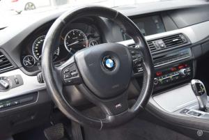Black BMW 530 2012 in Vilnius, with an engine capacity of 2.99 L and mileage of 290 thousand km for 9950 €, photo 16 on AUTOMOTO.COM.LV