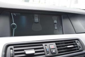 Black BMW 530 2012 in Vilnius, with an engine capacity of 2.99 L and mileage of 290 thousand km for 9950 €, photo 19 on AUTOMOTO.COM.LV