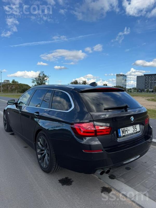 Melns BMW 530 2012 Rīga, ar dzinēja tilpumu 3.00 L un nobraukumu 323 tūkst. km par 9900 €, foto 7 vietnē AUTOMOTO.COM.LV