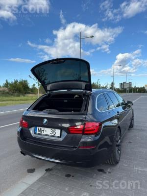 Melns BMW 530 2012 Rīga, ar dzinēja tilpumu 3.00 L un nobraukumu 323 tūkst. km par 9900 €, foto 12 vietnē AUTOMOTO.COM.LV