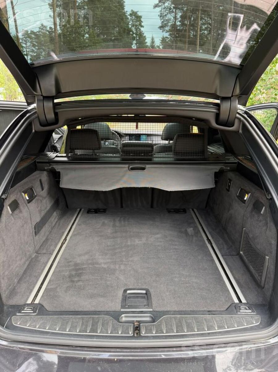 Melns BMW 530 2012 Rīga, ar dzinēja tilpumu 3.00 L un nobraukumu 323 tūkst. km par 9900 €, foto 19 vietnē AUTOMOTO.COM.LV