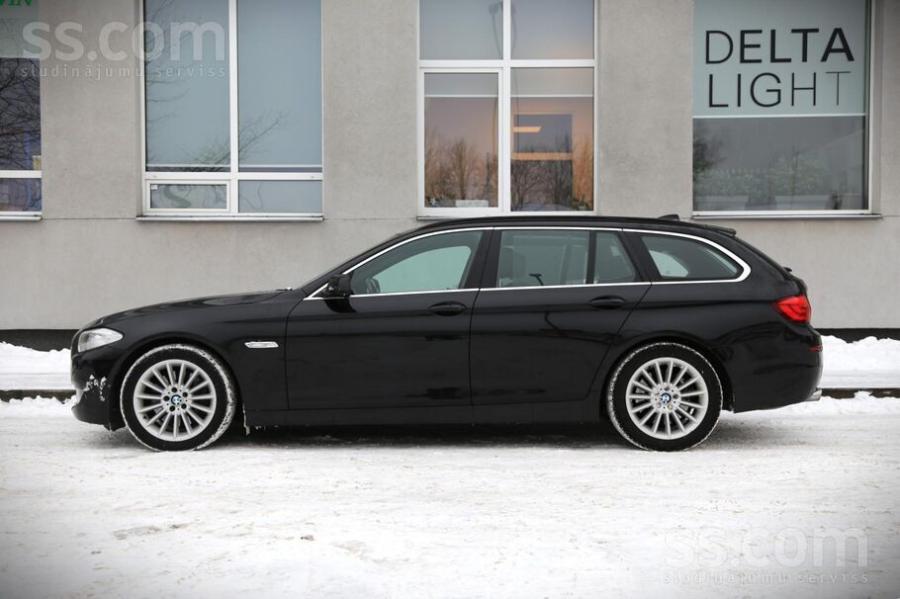 Black BMW 530 2013 in Riga, with an engine capacity of 3.00 L and mileage of 241 thousand km for 8995 €, photo 2 on AUTOMOTO.COM.LV
