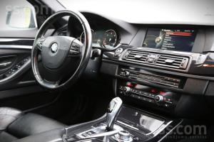 Black BMW 530 2013 in Riga, with an engine capacity of 3.00 L and mileage of 241 thousand km for 8995 €, photo 11 on AUTOMOTO.COM.LV