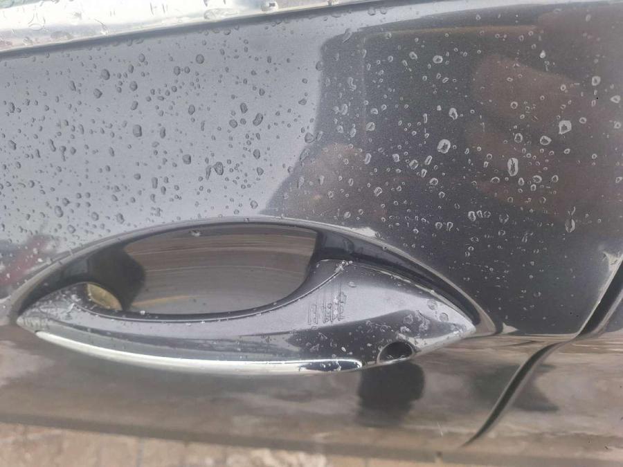 Черный БМВ 530 2013 в Таураге, объемом двигателя 2.99 л и пробегом 210 тыс. км за 9900 €, фото 12 на AUTOMOTO.COM.LV