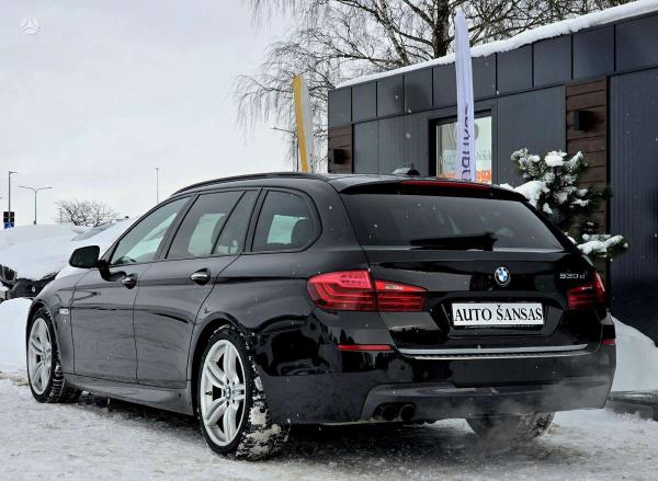 Melns BMW 530 2013 Tauragė, ar dzinēja tilpumu 2.99 L un nobraukumu 317 tūkst. km par 12900 €, foto 7 vietnē AUTOMOTO.COM.LV