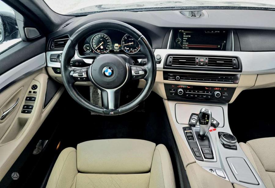 Melns BMW 530 2013 Tauragė, ar dzinēja tilpumu 2.99 L un nobraukumu 317 tūkst. km par 12900 €, foto 15 vietnē AUTOMOTO.COM.LV