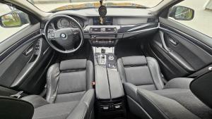 Melns BMW 530 2013 Šauļi, ar dzinēja tilpumu 3.00 L un nobraukumu 261 tūkst. km par 9750 €, foto 15 vietnē AUTOMOTO.COM.LV