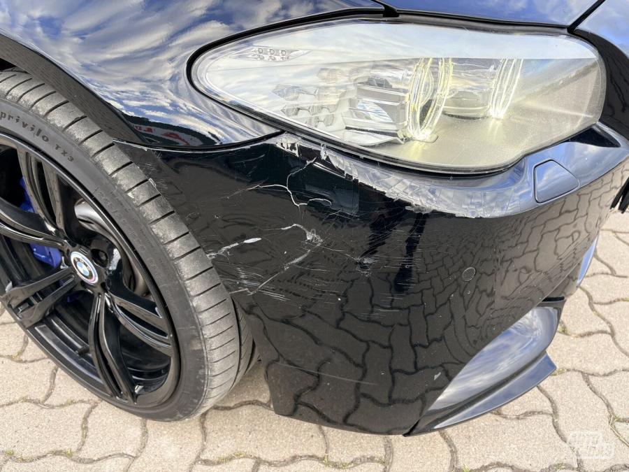 Black BMW 530 2013 in Klaipeda, with an engine capacity of 3.00 L and mileage of 371 thousand km for 8500 €, photo 5 on AUTOMOTO.COM.LV