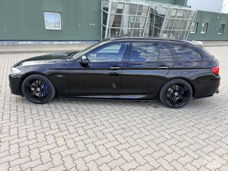 Black BMW 530 2013 in Klaipeda, with an engine capacity of 3.00 L and mileage of 371 thousand km for 8500 €, photo 13 on AUTOMOTO.COM.LV