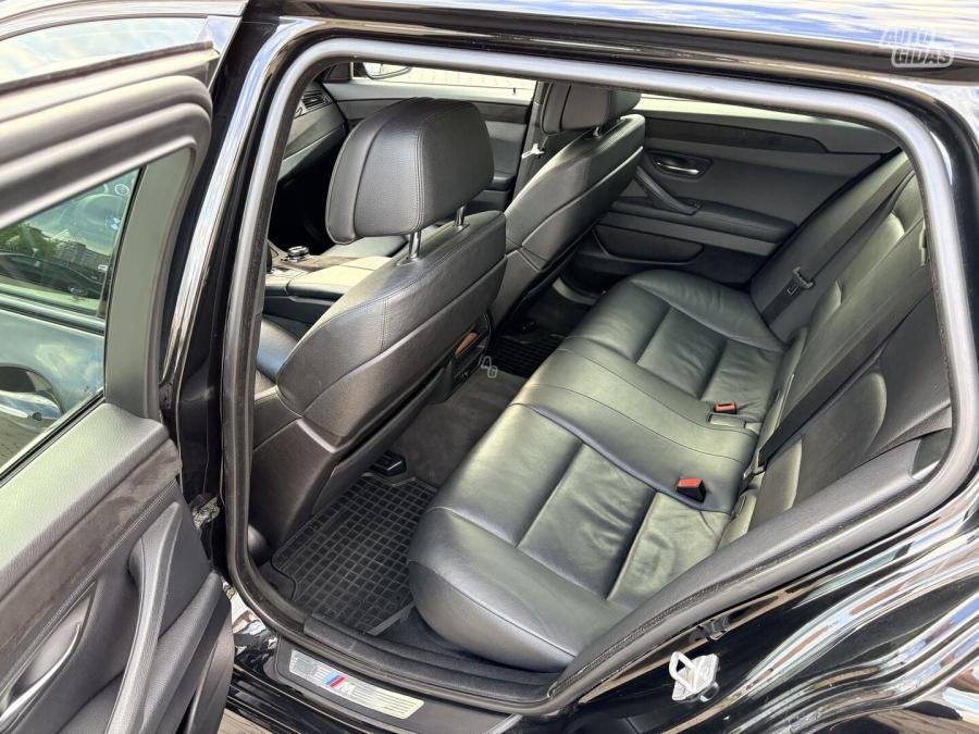 Black BMW 530 2013 in Klaipeda, with an engine capacity of 3.00 L and mileage of 371 thousand km for 8500 €, photo 19 on AUTOMOTO.COM.LV