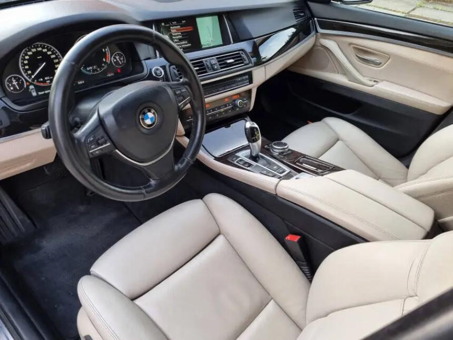 Black BMW 530 2013 in Jekabpils, with an engine capacity of 3.00 L and mileage of 276 thousand km for 11650 €, photo 13 on AUTOMOTO.COM.LV