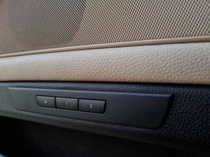 Black BMW 530 2013 in Jekabpils, with an engine capacity of 3.00 L and mileage of 276 thousand km for 11650 €, photo 16 on AUTOMOTO.COM.LV