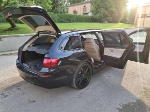 Black BMW 530 2013 in Jekabpils, with an engine capacity of 3.00 L and mileage of 276 thousand km for 11650 €, photo 24 on AUTOMOTO.COM.LV