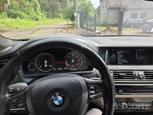Black BMW 530 2013 in Riga, with an engine capacity of 3.00 L and mileage of 313 thousand km for 10400 €, photo 13 on AUTOMOTO.COM.LV