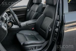 Black BMW 530 2013 in Tukums, with an engine capacity of 3.00 L and mileage of 320 thousand km for 10990 €, photo 7 on AUTOMOTO.COM.LV