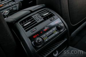 Black BMW 530 2013 in Tukums, with an engine capacity of 3.00 L and mileage of 320 thousand km for 10990 €, photo 12 on AUTOMOTO.COM.LV