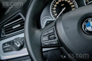 Black BMW 530 2013 in Tukums, with an engine capacity of 3.00 L and mileage of 320 thousand km for 10990 €, photo 19 on AUTOMOTO.COM.LV