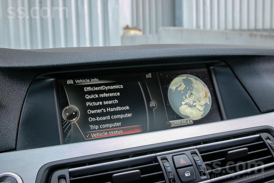 Black BMW 530 2013 in Tukums, with an engine capacity of 3.00 L and mileage of 320 thousand km for 10990 €, photo 36 on AUTOMOTO.COM.LV