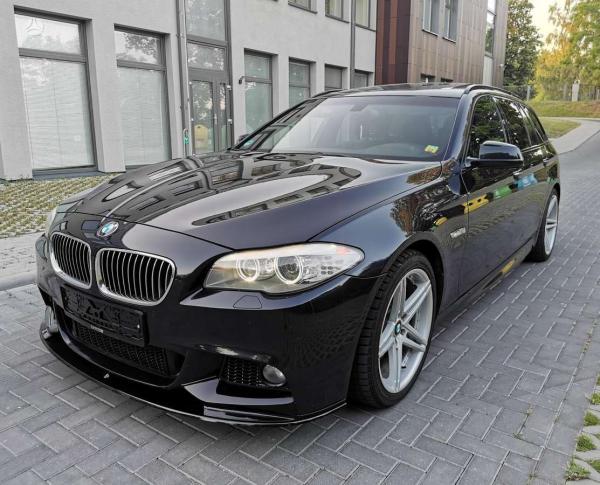 Melns BMW 530 2013 Trakai, ar dzinēja tilpumu 2.99 L un nobraukumu 375 tūkst. km par 10000 €, foto 4 vietnē AUTOMOTO.COM.LV