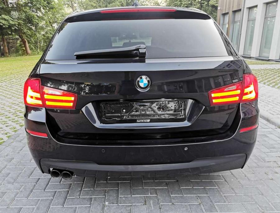 Melns BMW 530 2013 Trakai, ar dzinēja tilpumu 2.99 L un nobraukumu 375 tūkst. km par 10000 €, foto 10 vietnē AUTOMOTO.COM.LV
