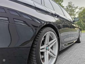 Melns BMW 530 2013 Trakai, ar dzinēja tilpumu 2.99 L un nobraukumu 375 tūkst. km par 10000 €, foto 13 vietnē AUTOMOTO.COM.LV