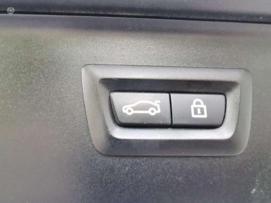 Melns BMW 530 2013 Trakai, ar dzinēja tilpumu 2.99 L un nobraukumu 375 tūkst. km par 10000 €, foto 22 vietnē AUTOMOTO.COM.LV