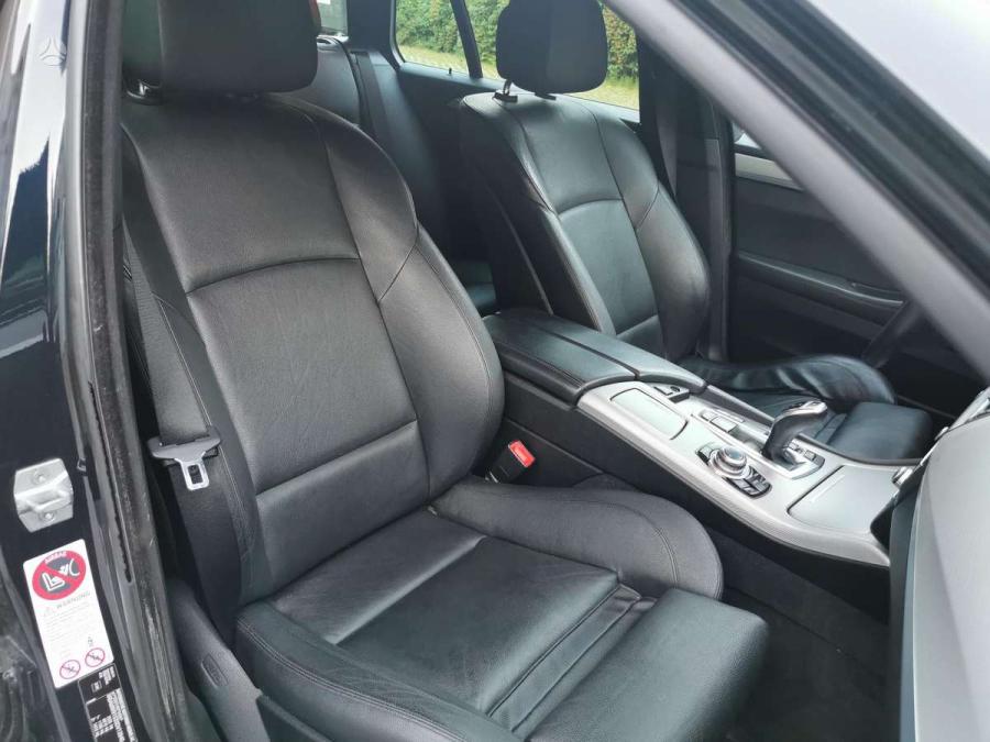 Melns BMW 530 2013 Trakai, ar dzinēja tilpumu 2.99 L un nobraukumu 375 tūkst. km par 10000 €, foto 32 vietnē AUTOMOTO.COM.LV