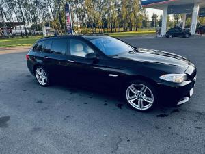 Black BMW 530 2013 in Vilnius, with an engine capacity of 2.99 L and mileage of 287 thousand km for 10900 €, photo 6 on AUTOMOTO.COM.LV