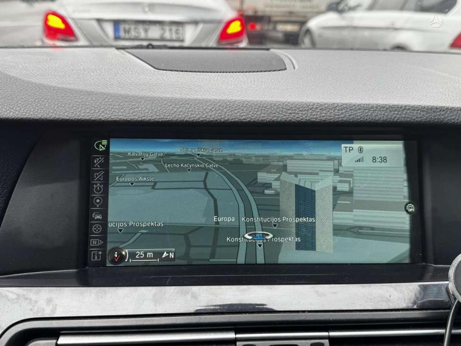 Black BMW 530 2013 in Vilnius, with an engine capacity of 2.99 L and mileage of 287 thousand km for 10900 €, photo 27 on AUTOMOTO.COM.LV