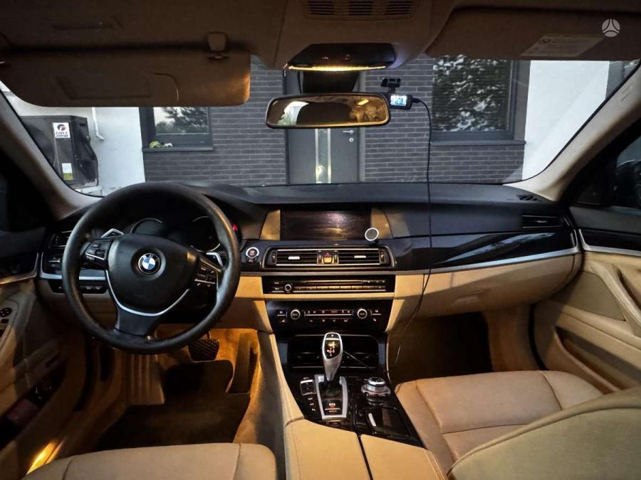 Black BMW 530 2013 in Vilnius, with an engine capacity of 2.99 L and mileage of 287 thousand km for 10900 €, photo 34 on AUTOMOTO.COM.LV