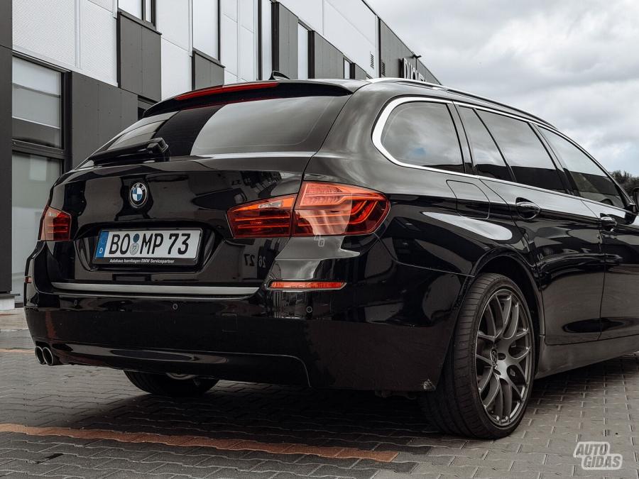 Melns BMW 530 2013 Viļņa, ar dzinēja tilpumu 3.00 L un nobraukumu 237 tūkst. km par 11700 €, foto 15 vietnē AUTOMOTO.COM.LV
