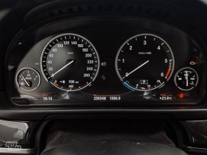 Melns BMW 530 2013 Viļņa, ar dzinēja tilpumu 3.00 L un nobraukumu 237 tūkst. km par 11700 €, foto 29 vietnē AUTOMOTO.COM.LV