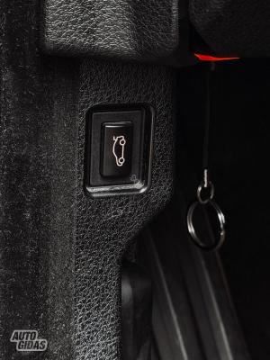 Melns BMW 530 2013 Viļņa, ar dzinēja tilpumu 3.00 L un nobraukumu 237 tūkst. km par 11700 €, foto 30 vietnē AUTOMOTO.COM.LV