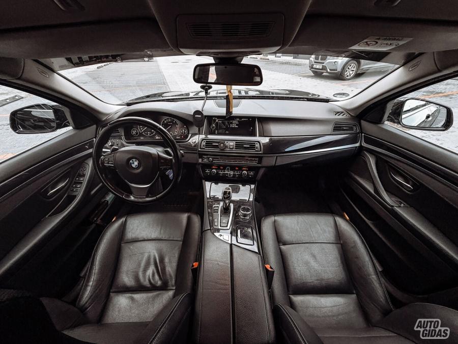 Melns BMW 530 2013 Viļņa, ar dzinēja tilpumu 3.00 L un nobraukumu 237 tūkst. km par 11700 €, foto 31 vietnē AUTOMOTO.COM.LV