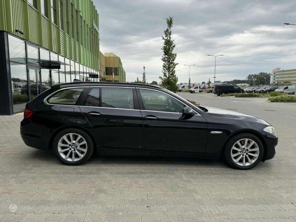 Melns BMW 530 2013 Viļņa, ar dzinēja tilpumu 2.99 L un nobraukumu 227 tūkst. km par 10300 €, foto 4 vietnē AUTOMOTO.COM.LV