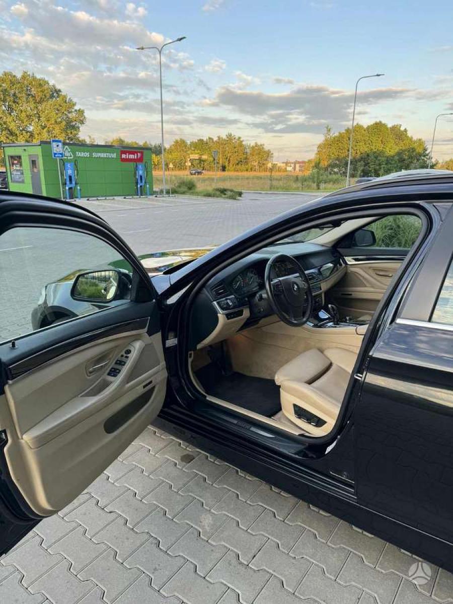 Melns BMW 530 2013 Viļņa, ar dzinēja tilpumu 2.99 L un nobraukumu 227 tūkst. km par 10300 €, foto 10 vietnē AUTOMOTO.COM.LV