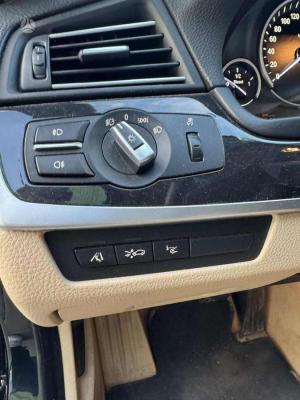 Melns BMW 530 2013 Viļņa, ar dzinēja tilpumu 2.99 L un nobraukumu 227 tūkst. km par 10300 €, foto 13 vietnē AUTOMOTO.COM.LV