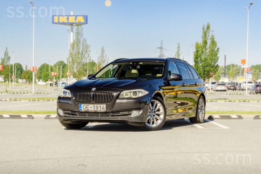 Black BMW 530 2013 in Riga, with an engine capacity of 3.00 L and mileage of 307 thousand km for 9290 €, photo 1 on AUTOMOTO.COM.LV