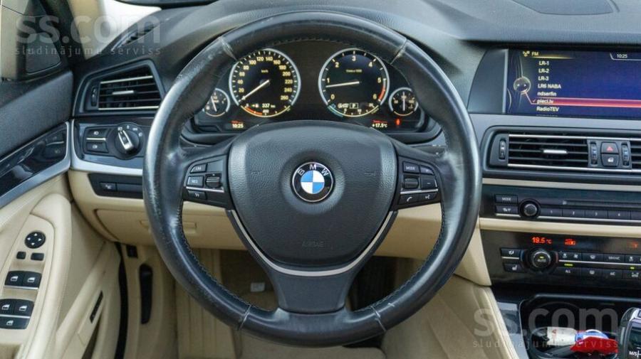 Black BMW 530 2013 in Riga, with an engine capacity of 3.00 L and mileage of 307 thousand km for 9290 €, photo 15 on AUTOMOTO.COM.LV