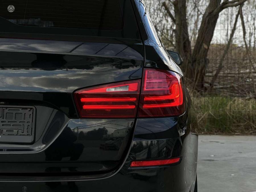 Melns BMW 530 2013 Viļņa, ar dzinēja tilpumu 2.99 L un nobraukumu 295 tūkst. km par 9690 €, foto 11 vietnē AUTOMOTO.COM.LV
