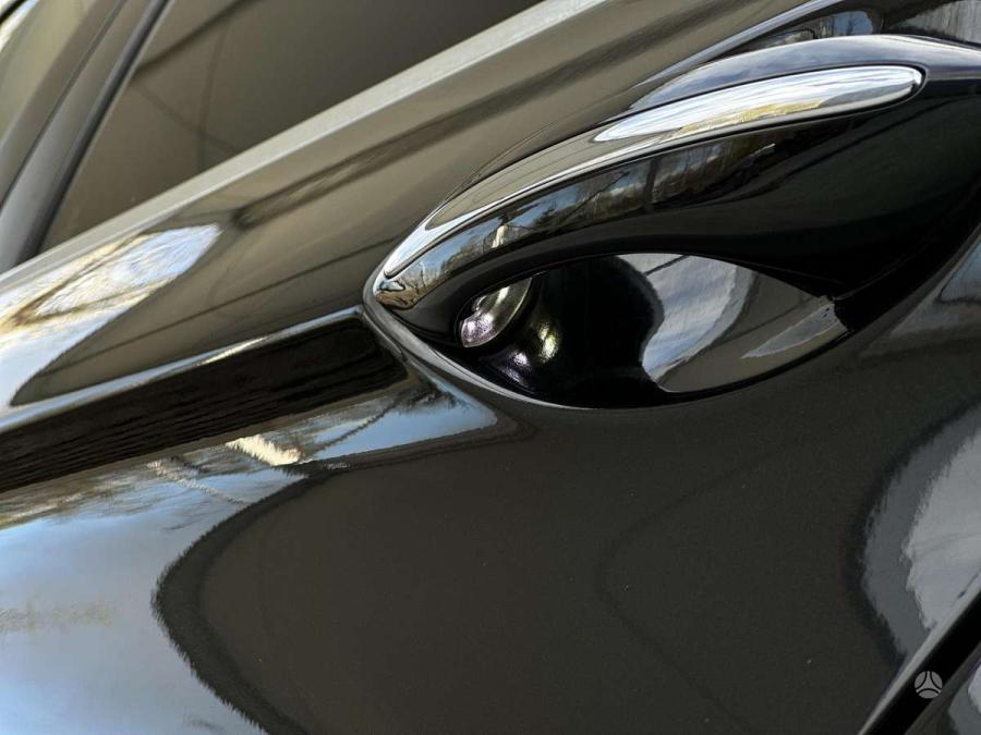 Melns BMW 530 2013 Viļņa, ar dzinēja tilpumu 2.99 L un nobraukumu 295 tūkst. km par 9690 €, foto 40 vietnē AUTOMOTO.COM.LV