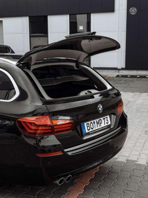 Black BMW 530 2013 in Vilnius, with an engine capacity of 2.99 L and mileage of 236 thousand km for 12500 €, photo 24 on AUTOMOTO.COM.LV