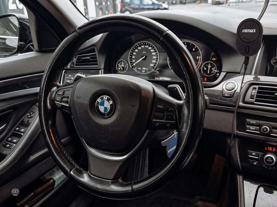 Black BMW 530 2013 in Vilnius, with an engine capacity of 2.99 L and mileage of 236 thousand km for 12500 €, photo 32 on AUTOMOTO.COM.LV