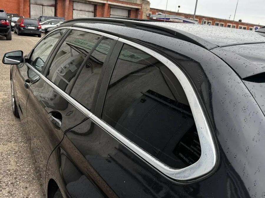 Black BMW 530 2013 in Daugavpils, with an engine capacity of 3.00 L and mileage of 268 thousand km for 6490 €, photo 10 on AUTOMOTO.COM.LV