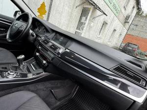 Black BMW 530 2013 in Daugavpils, with an engine capacity of 3.00 L and mileage of 268 thousand km for 6490 €, photo 15 on AUTOMOTO.COM.LV
